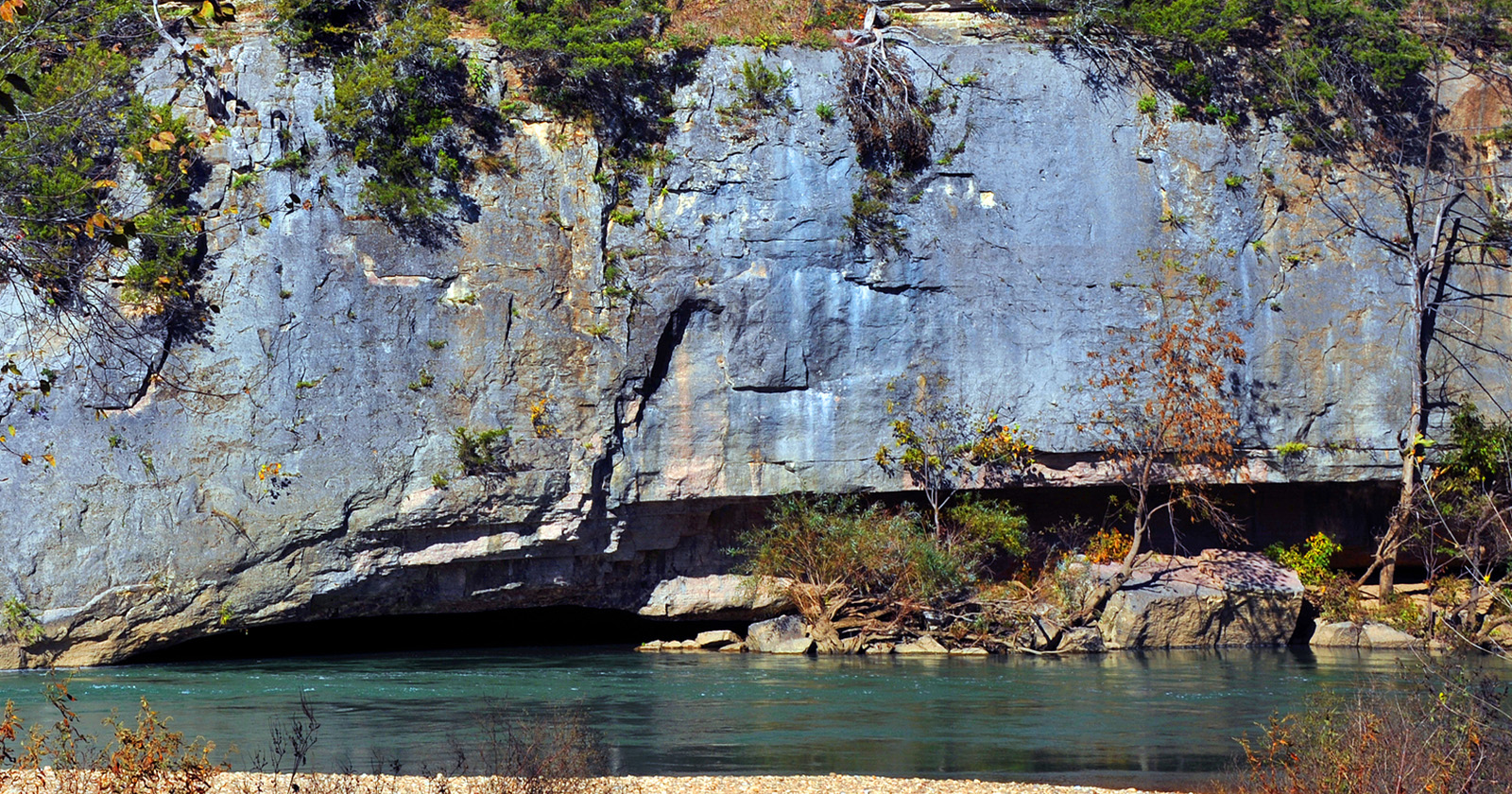 Charter Bus Harrison, AR | Village Travel | 800-333-0312